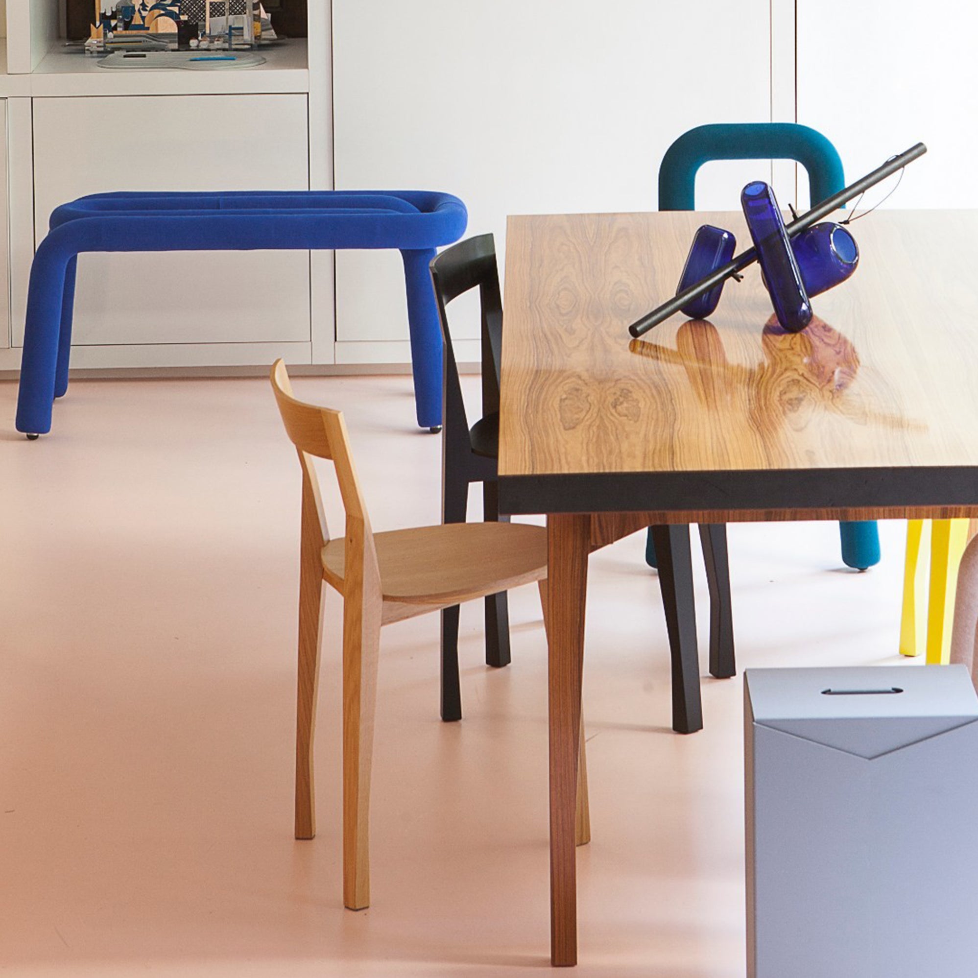 Moustache Bold Bench Black | FUNSTY